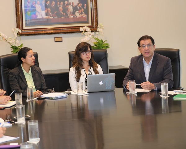 Representantes De La “Fundación MarViva” De Costa Rica, Promueven ...